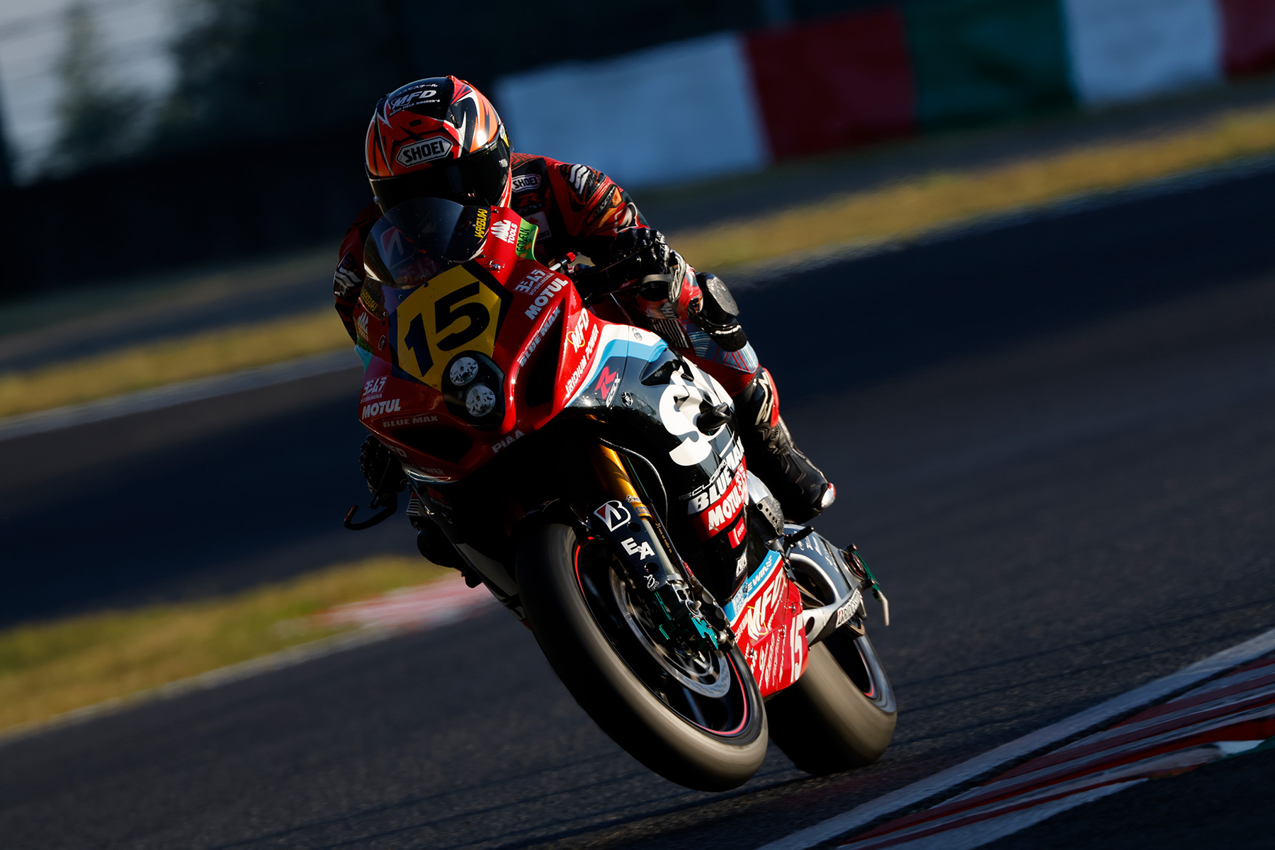 全日本ロードレース選手権(JSB1000クラス) Rd.8 鈴鹿サーキット | ヨシムラジャパン