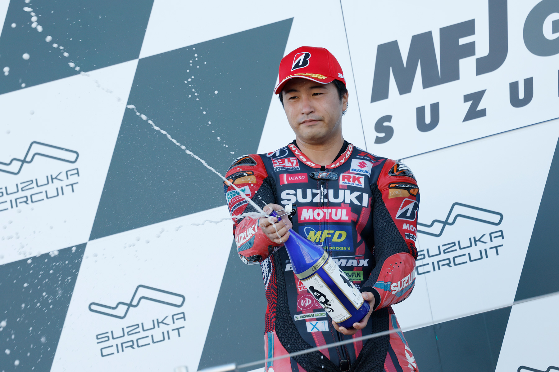 全日本ロードレース選手権(JSB1000クラス) Rd.8 鈴鹿サーキット | ヨシムラジャパン