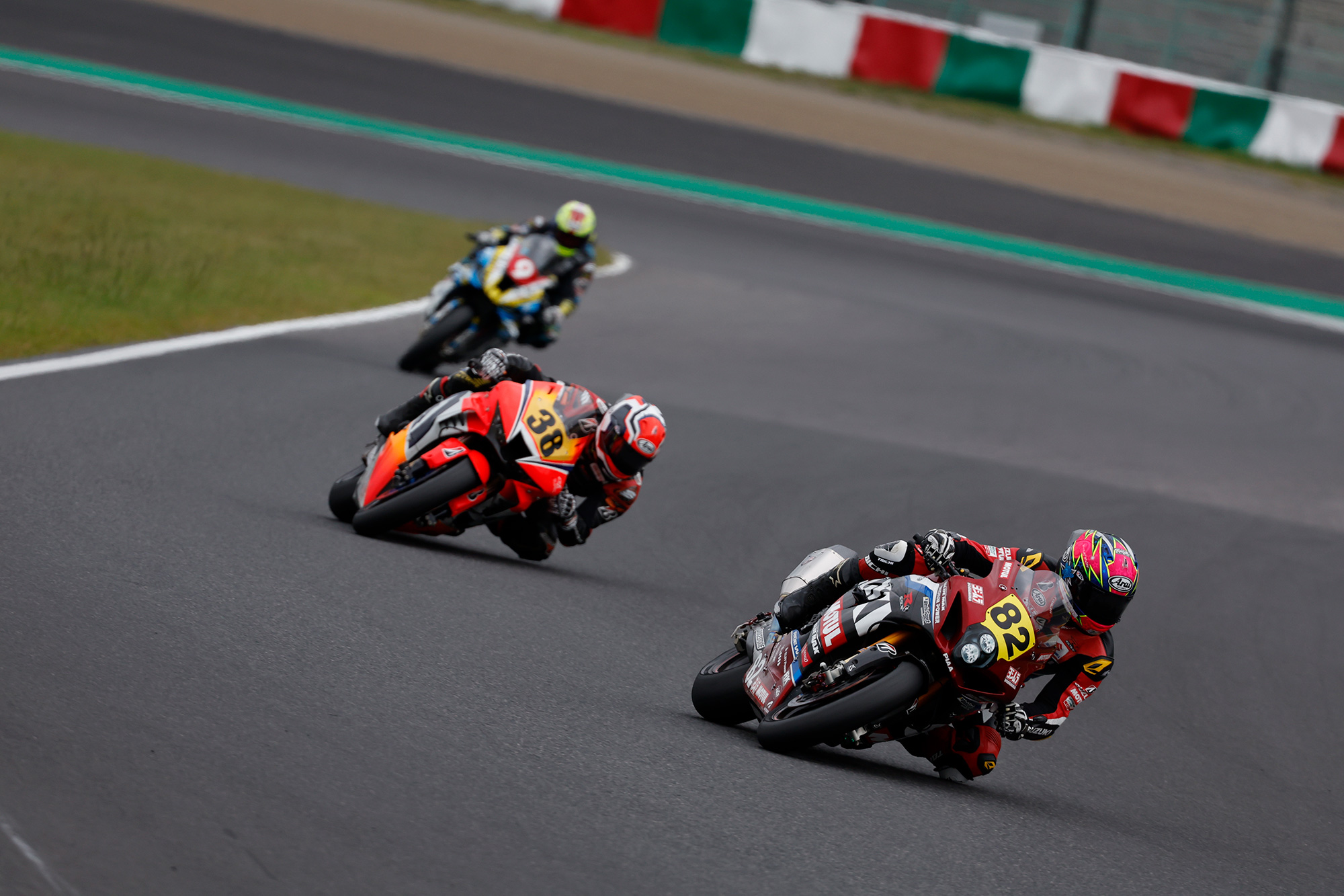 全日本ロードレース選手権(JSB1000クラス) Rd.8 鈴鹿サーキット | ヨシムラジャパン